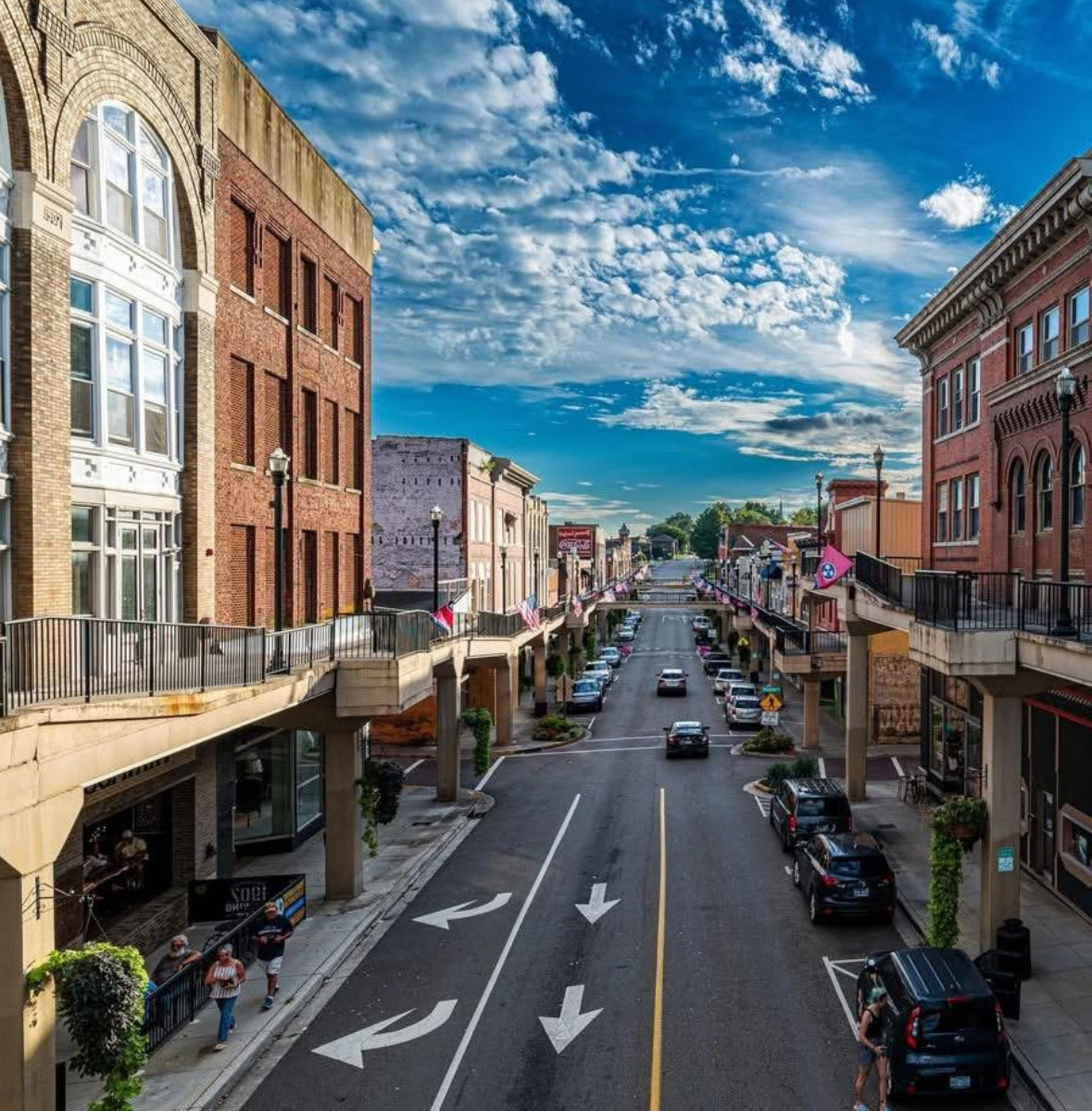 Things to do in Morristown Downtown – Pink Pig Pottery Studio